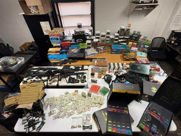 Police: 2 arrested in $100k Connersville drug bust