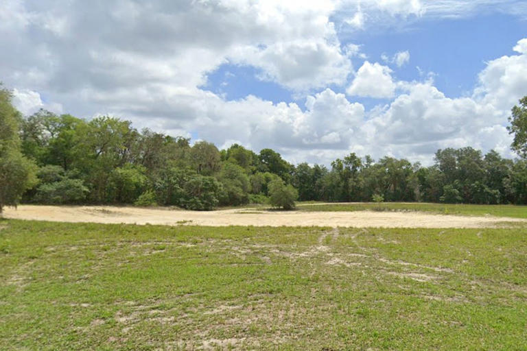 Best friends, both 14, die after nearly 5-foot-deep sand hole they were ...