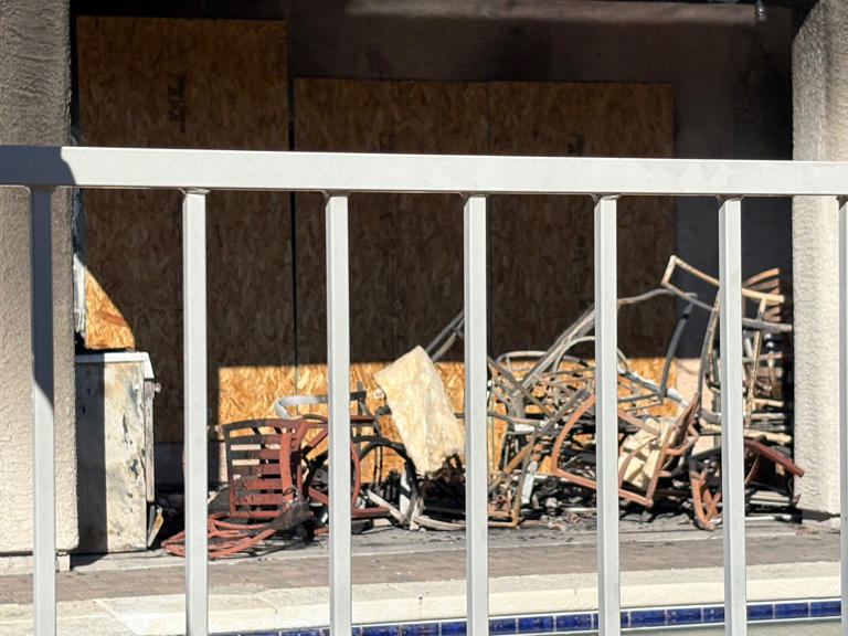 One dead, homes damaged following Henderson brush fire