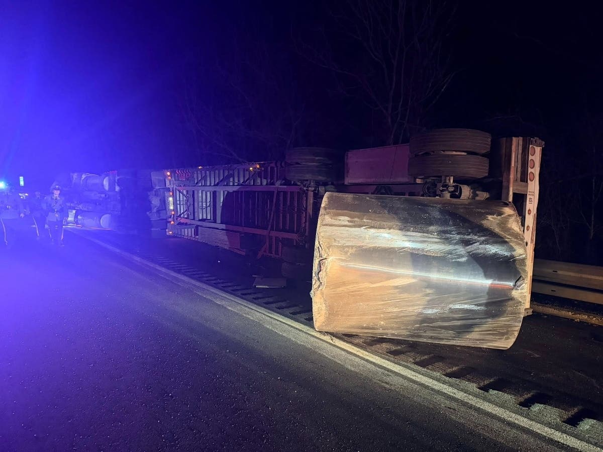 Flipped tractor-trailer causes delays on North Jersey highway
