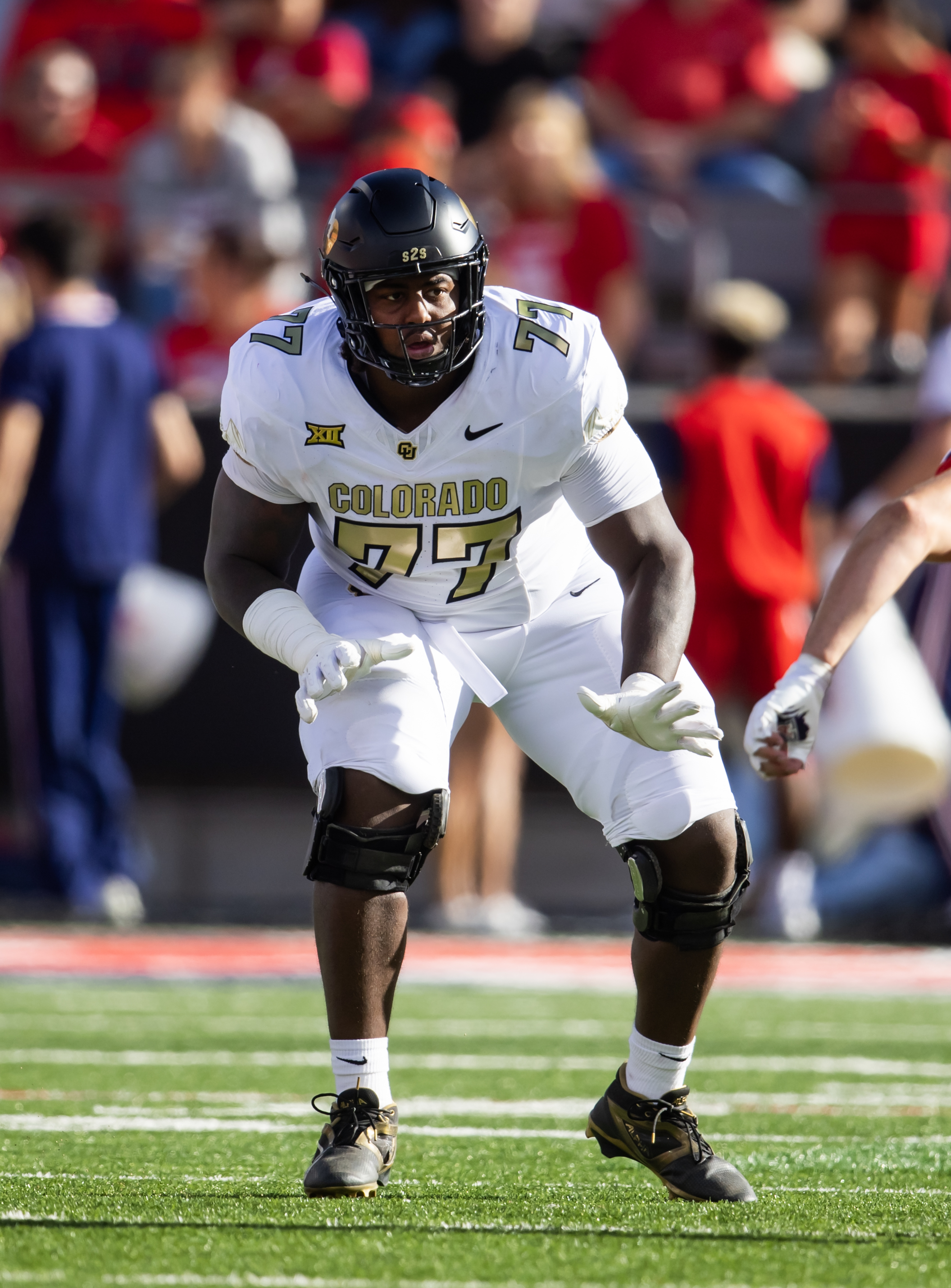 Texas pursuing Colorado transfer OT Jordan Seaton