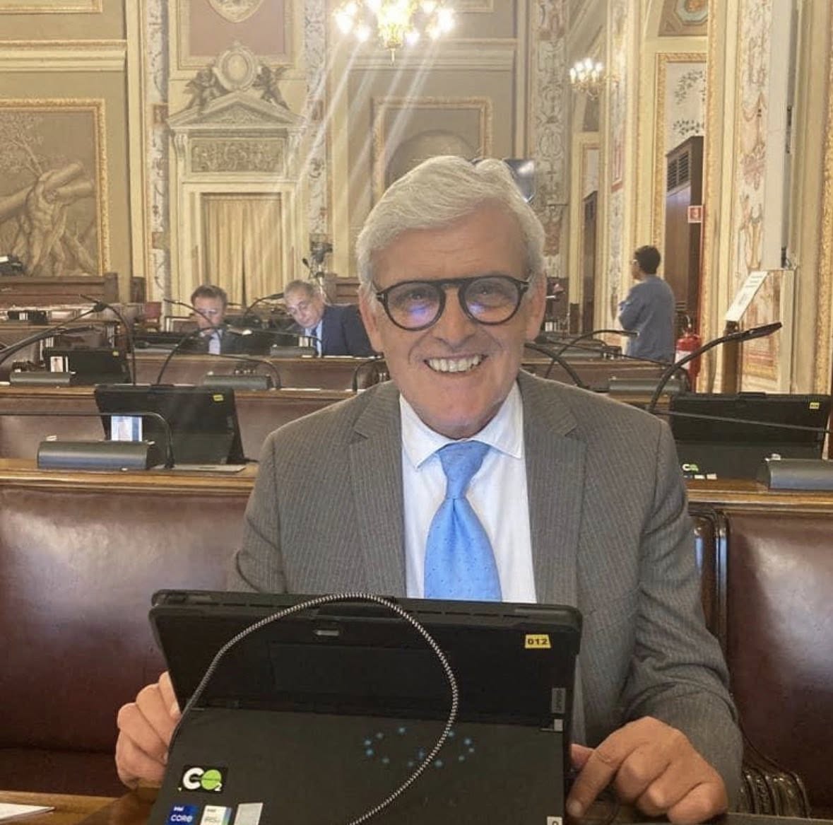 Pellegrino (Forza Italia) attacca Cateno De Luca: "Smemorato o ...