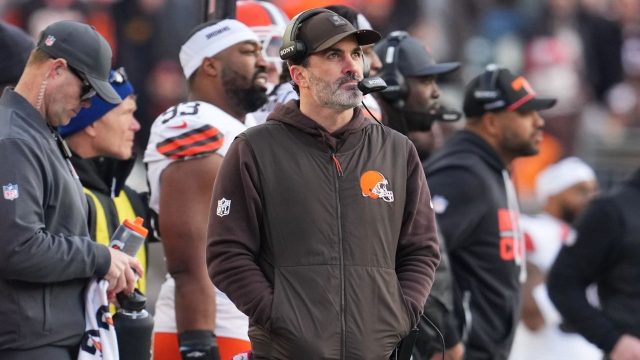 AP source: Titans interview former Miami coach Mike McDaniel