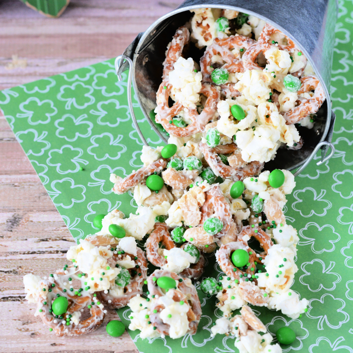 Leprechaun bait recipe for Saint Patrick's Day