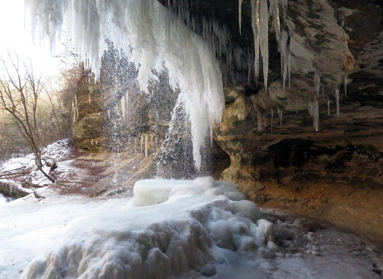 This Illinois landscape turns into a serene frozen wonderland during winter