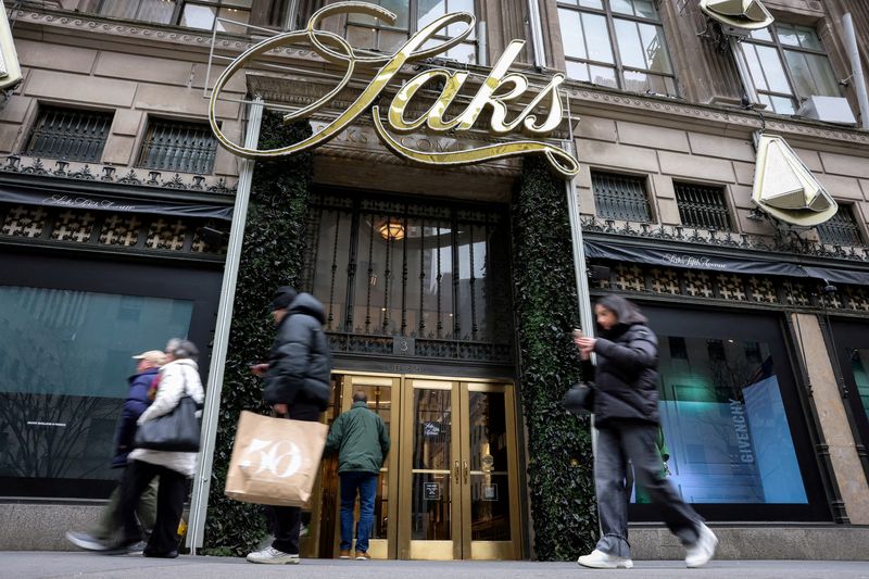 Luxury retailer Saks leans on real-estate rights to keep doors open ...