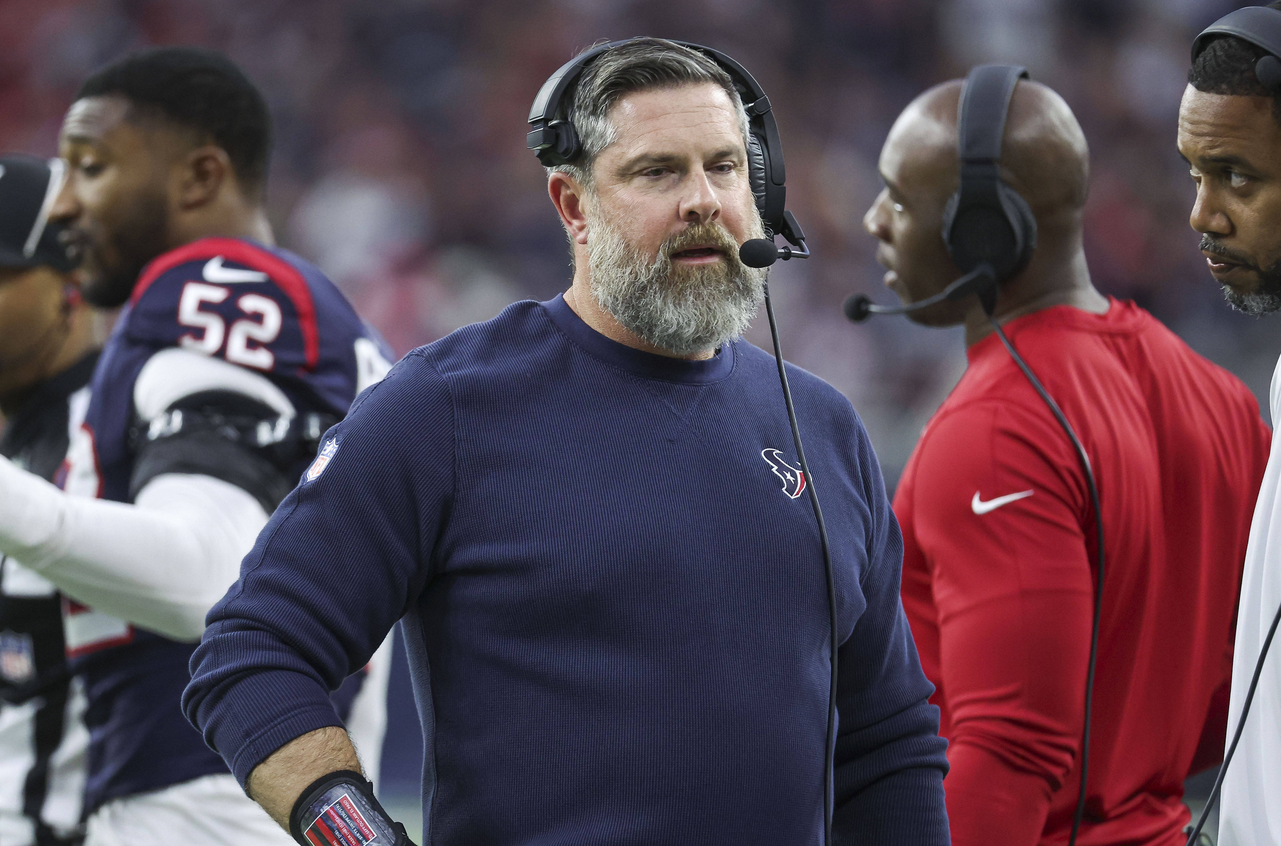 Could Cardinals bring back Texans DC Matt Burke to be head coach in 2026