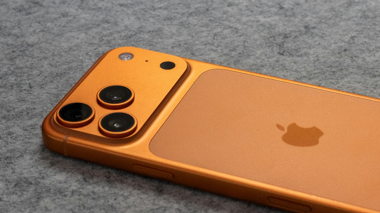 Apple knocks Samsung off the throne as world’s top smartphone seller