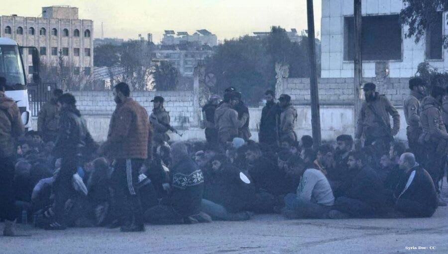 Syrian army reinforces Deir Hafir front as tensions escalate in eastern ...