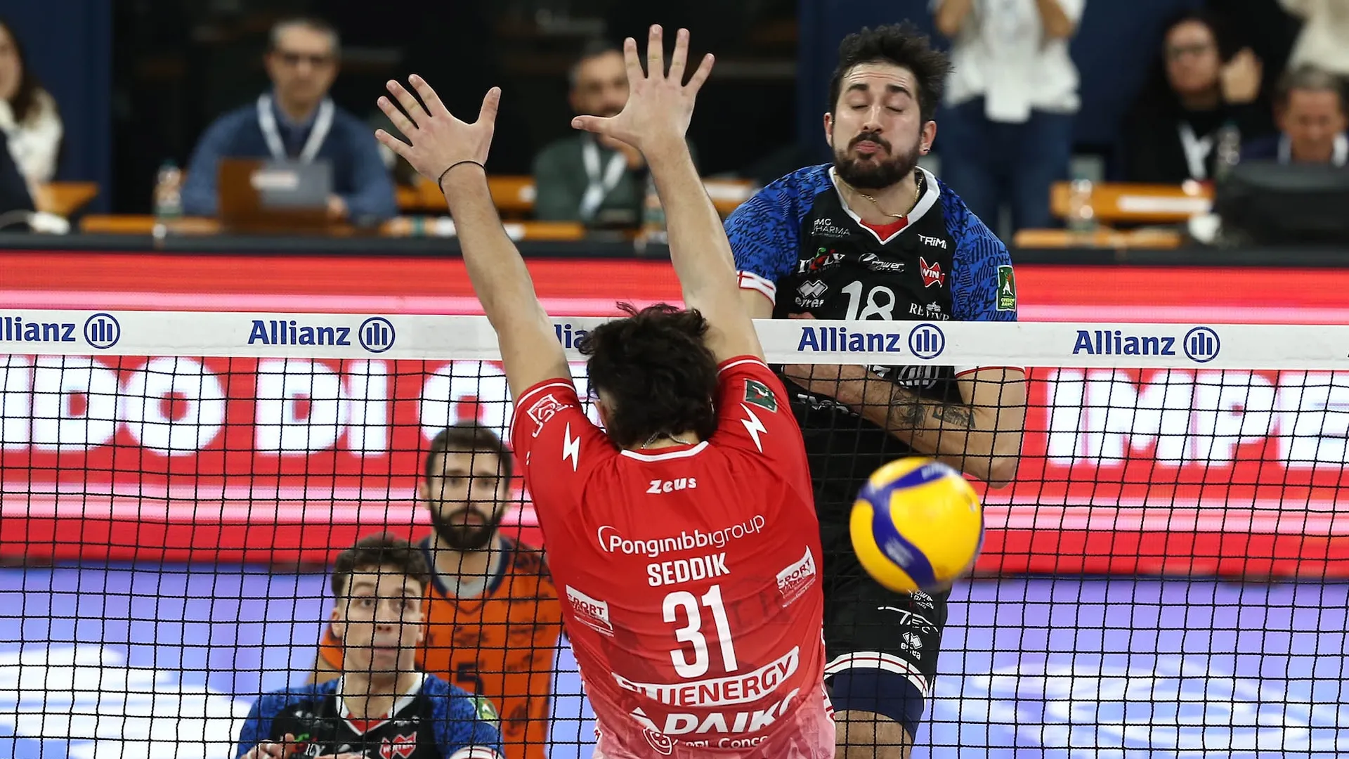 Milano tiene per un set poi si arrende a Piacenza