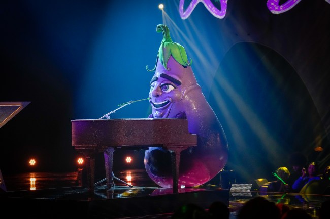 Eggplant performance 1: "Rocket Man"