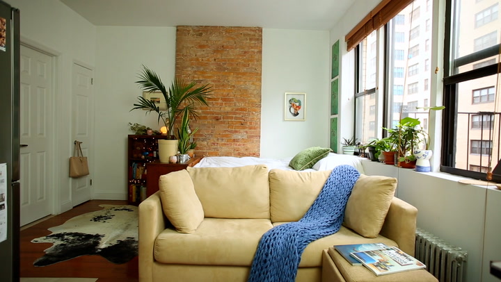 Extended tours: NYC 250 sq ft or less