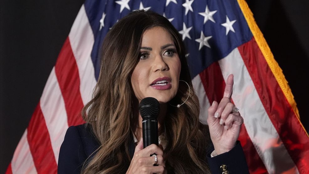 Congresswoman Maxine Dexter introduces impeachment articles against DHS ...