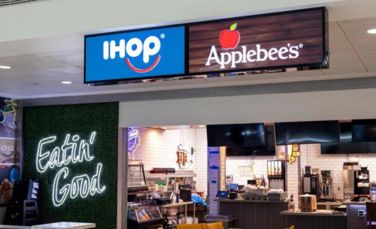 Two beloved casual dining chains get their first joint location at ...