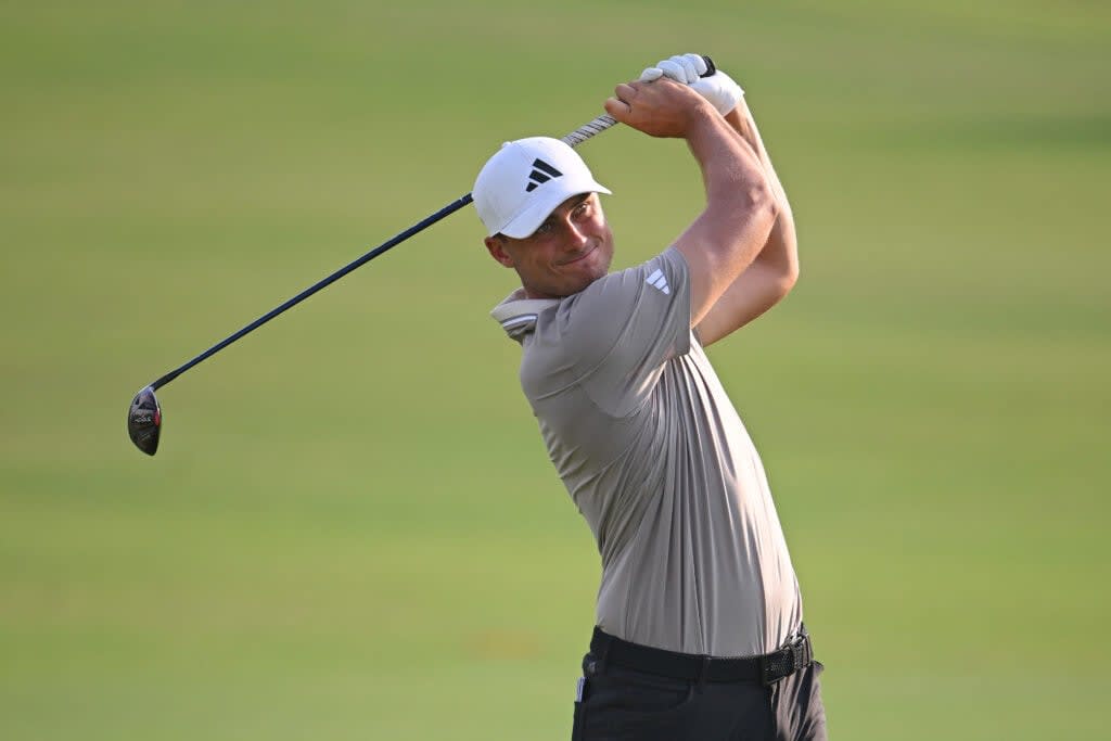 Liverpool fan Ludvig Aberg picks between Fernando Torres and Luis Suarez