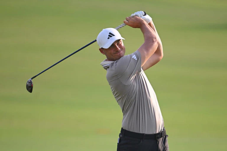 Liverpool fan Ludvig Aberg picks between Fernando Torres and Luis Suarez