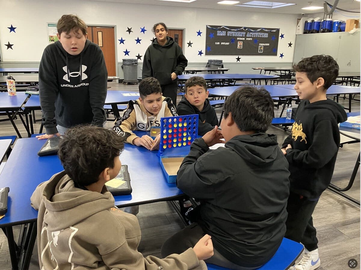 Game on: Hicksville middle schoolers sharpen strategy skills, build ...