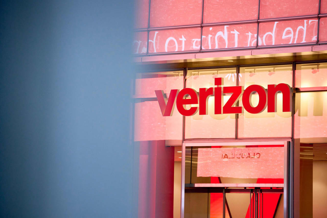 Verizon outage hits nearly 180,000 users
