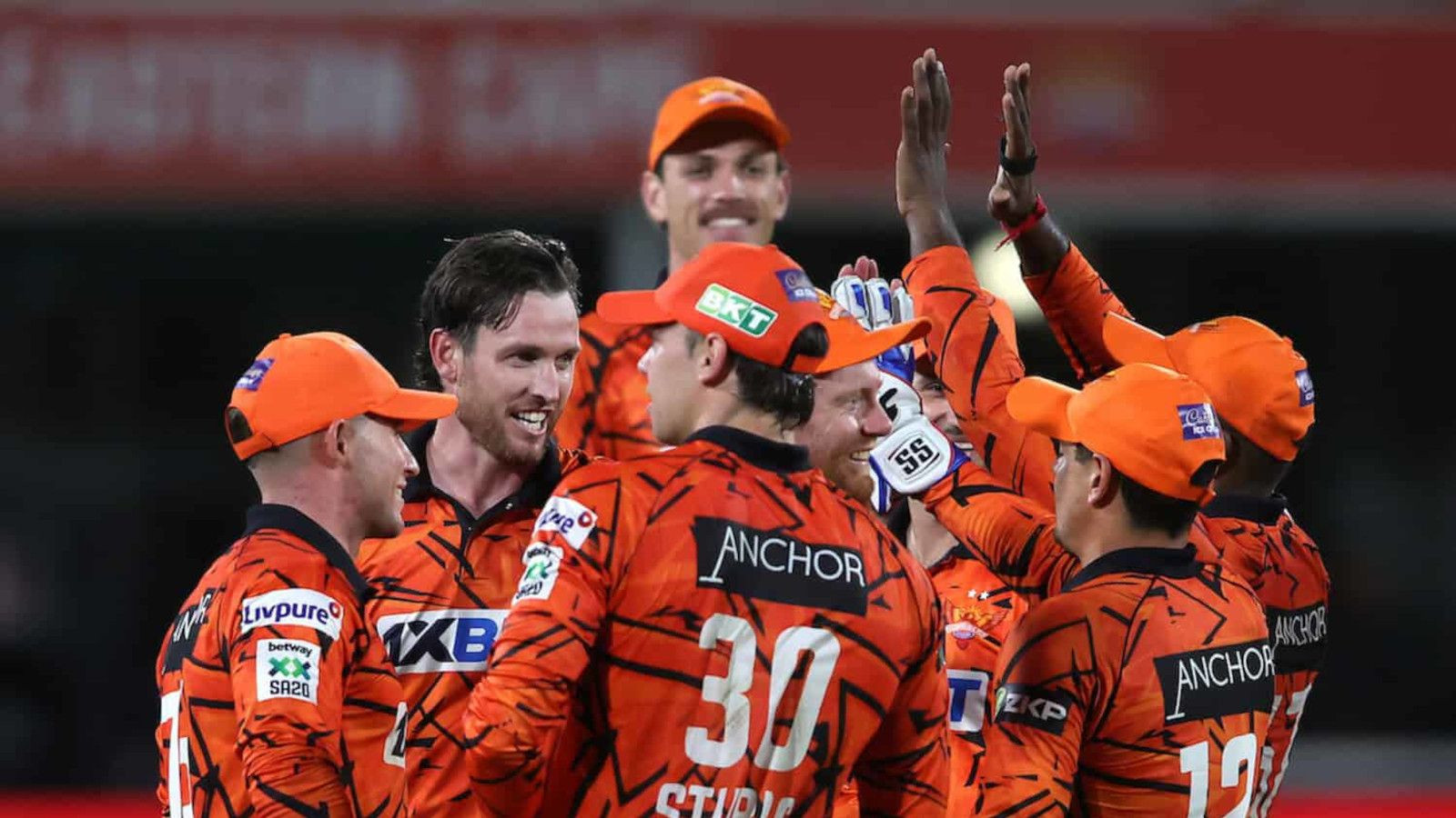 Sunrisers Eastern Cape thrash Joburg Super Kings to storm to SA20 top spot
