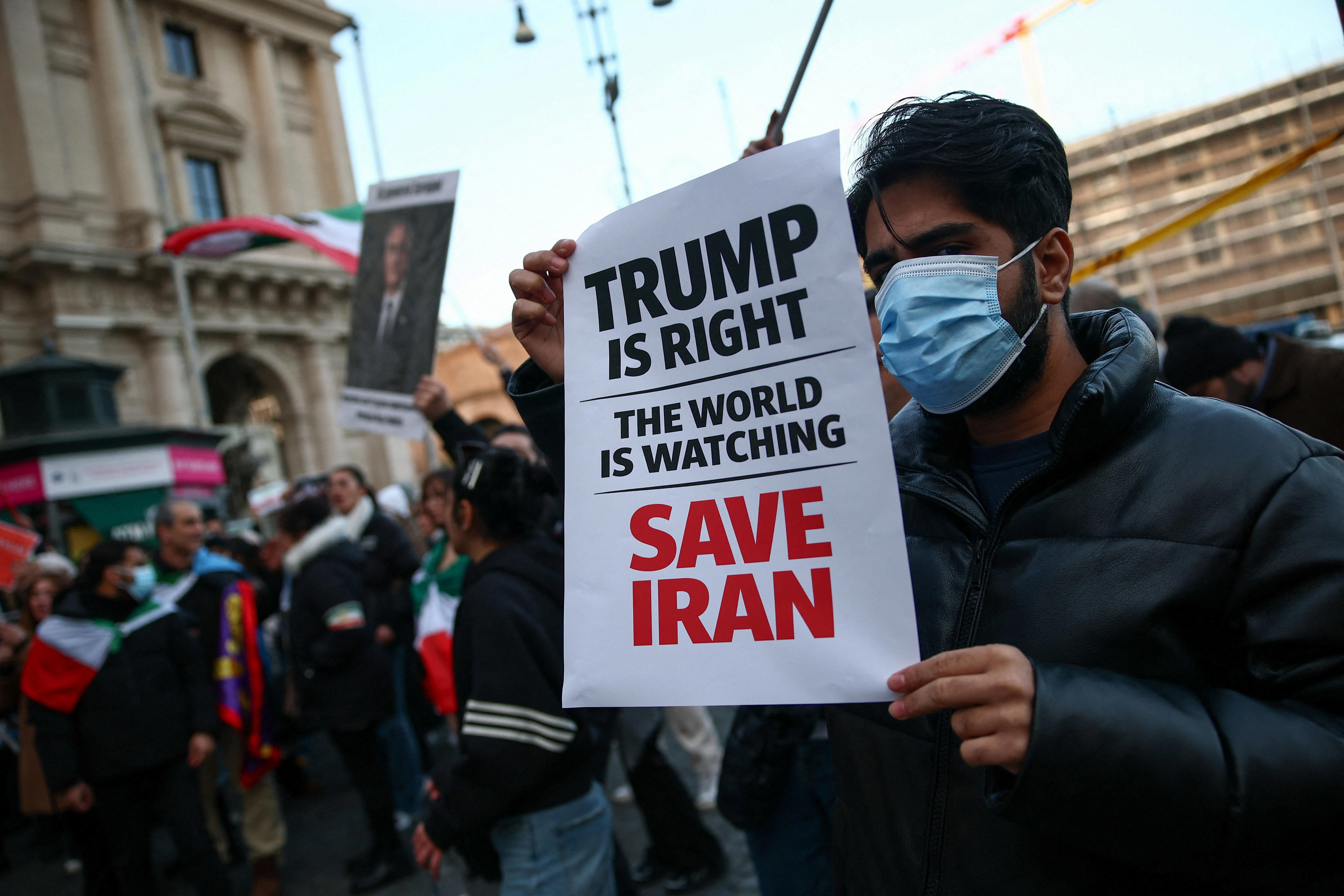 Trump announces Iran is stopping killing anti-government protesters