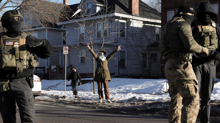 Whistleblower leaks personal data of 4,500 ICE and Border Patrol agents ...