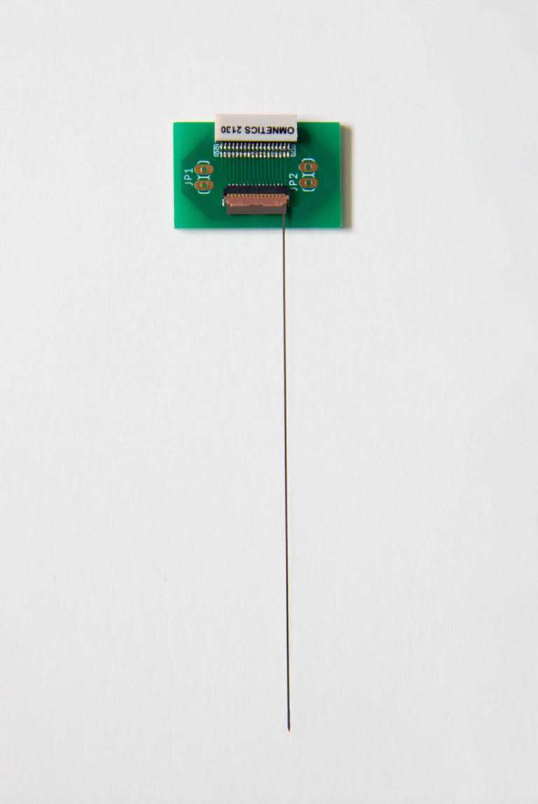 Customizable stainless steel neural probes enable safer, less expensive ...