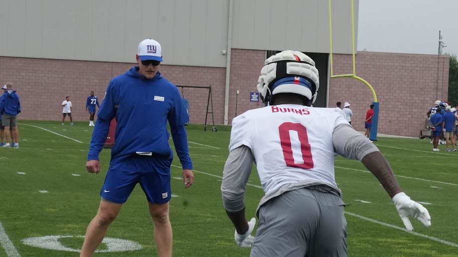 Cowboys explore unexpected defensive coordinator option from rival ...