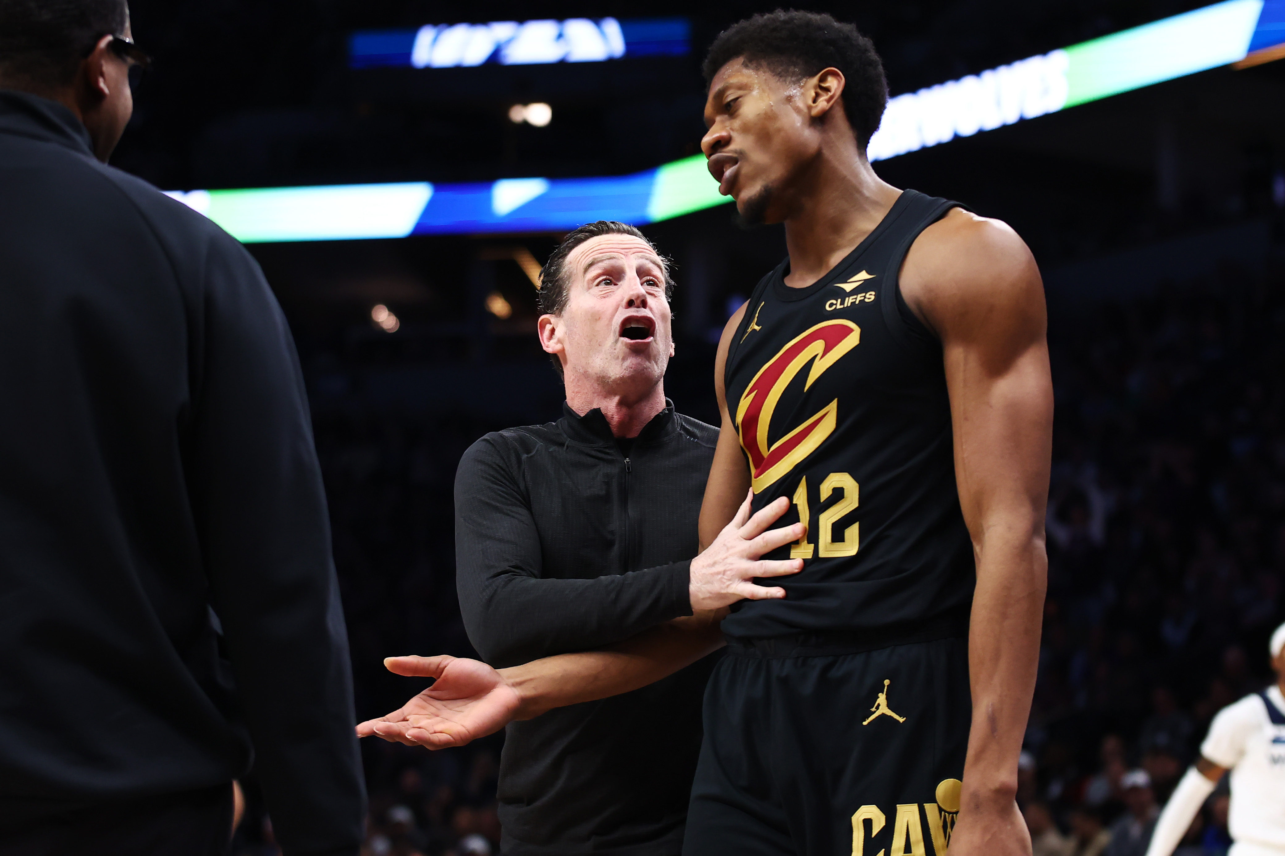 De’Andre Hunter attempts to clear the air on recent trade rumors