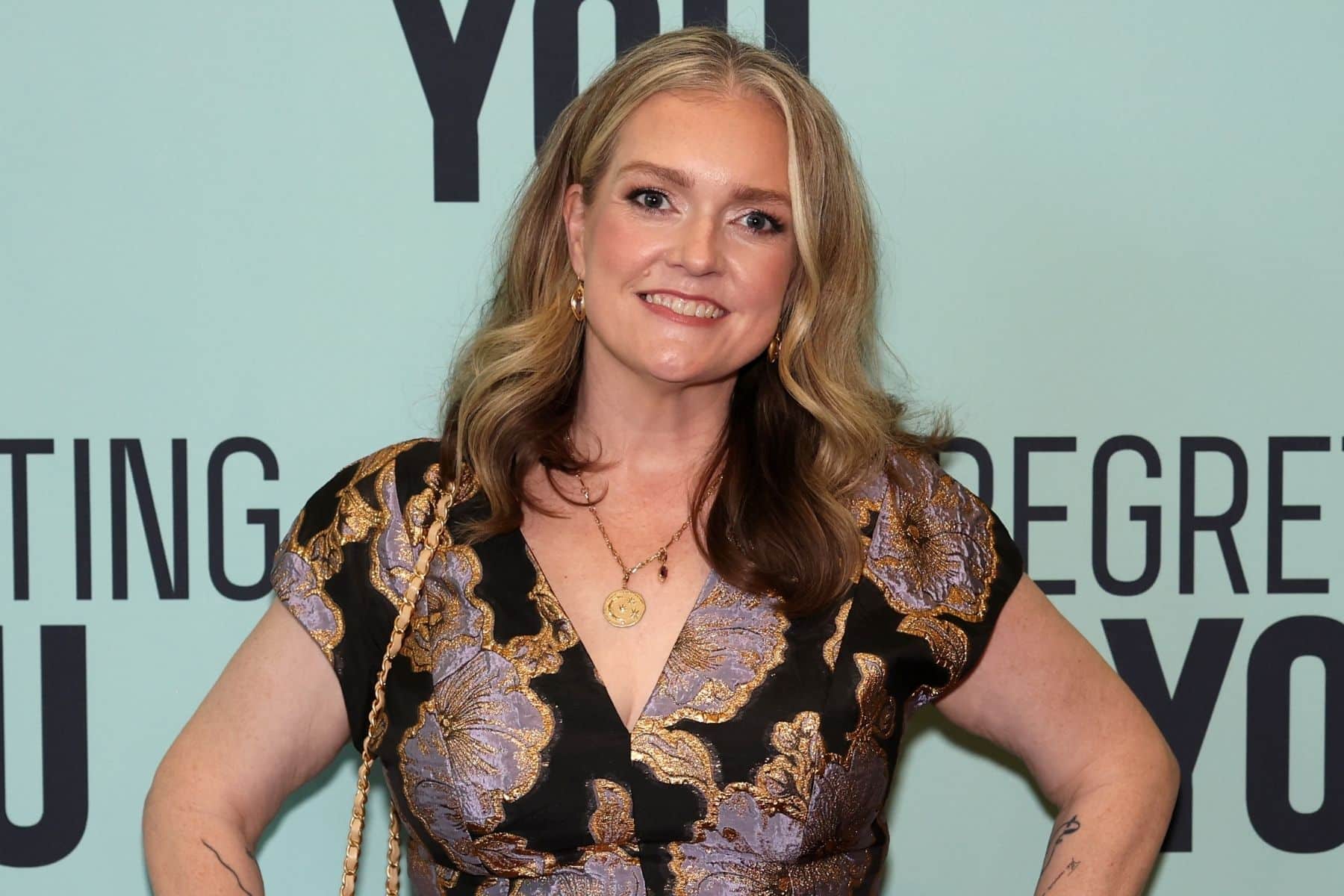 'It Ends With Us' author Colleen Hoover shares health update weeks ...