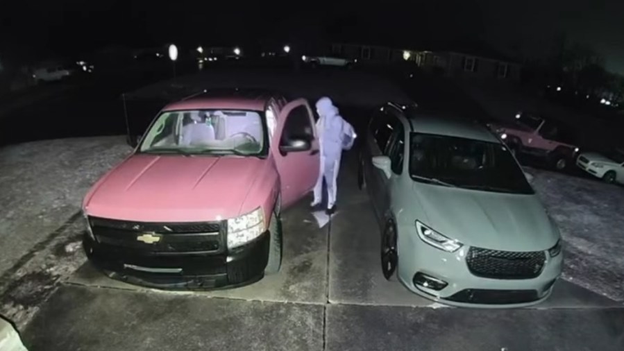 Mount Vernon police investigating multiple theft from vehicle cases