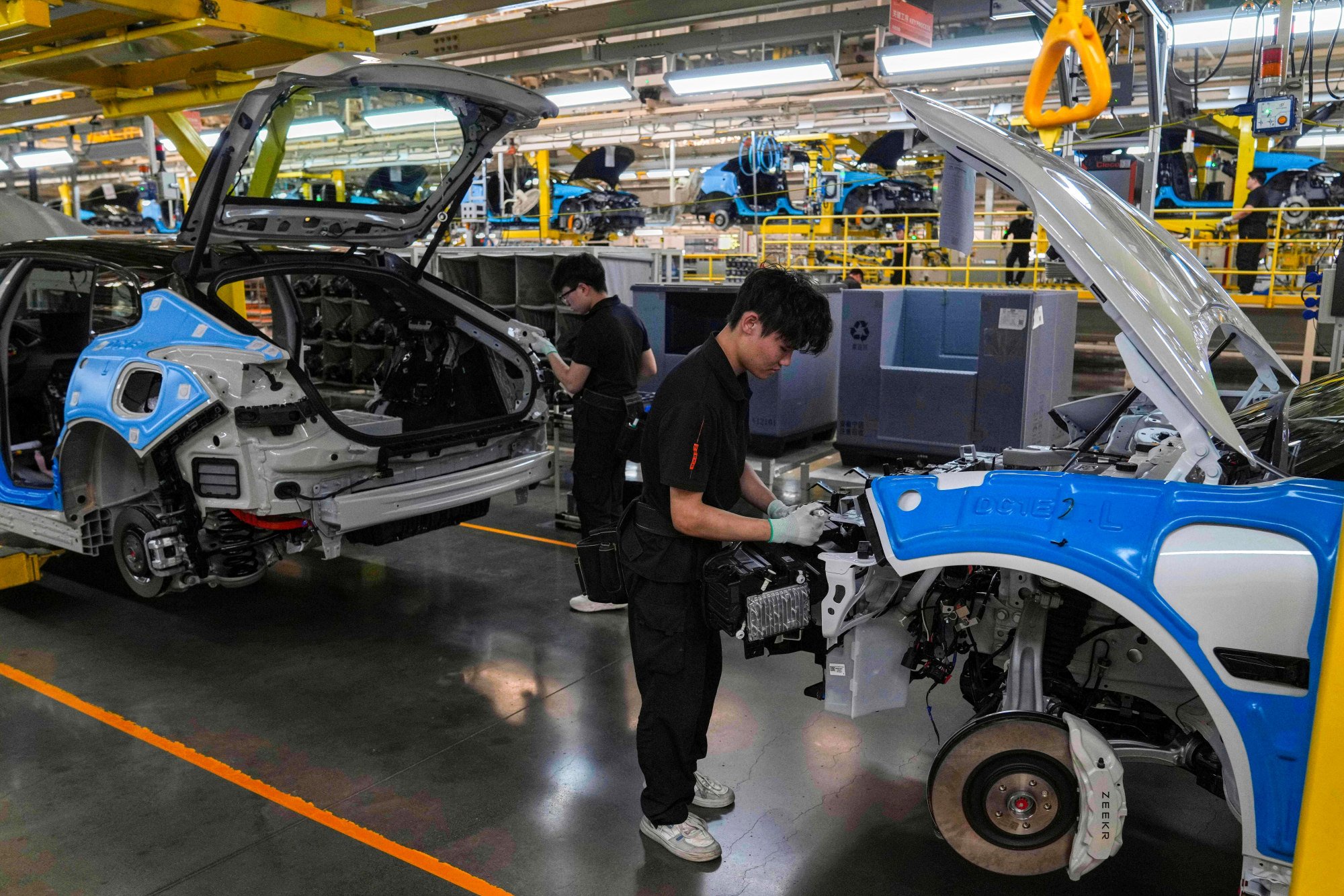 China’s EV makers face slowdown in export growth after doubling in 2025