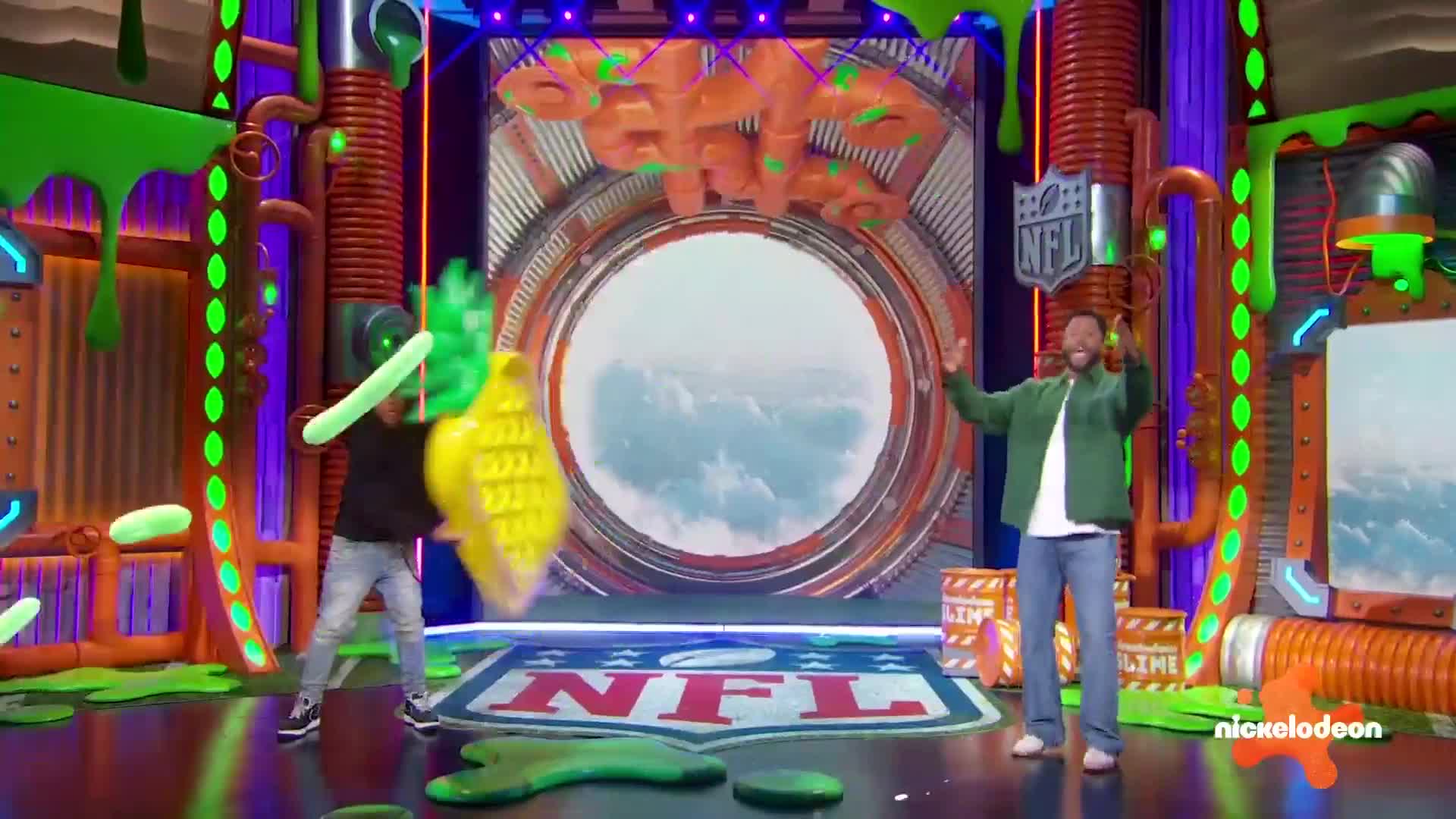 Sandy Cheeks announces Caleb Williams as NVP of Wild Card Weekend 'NFL ...