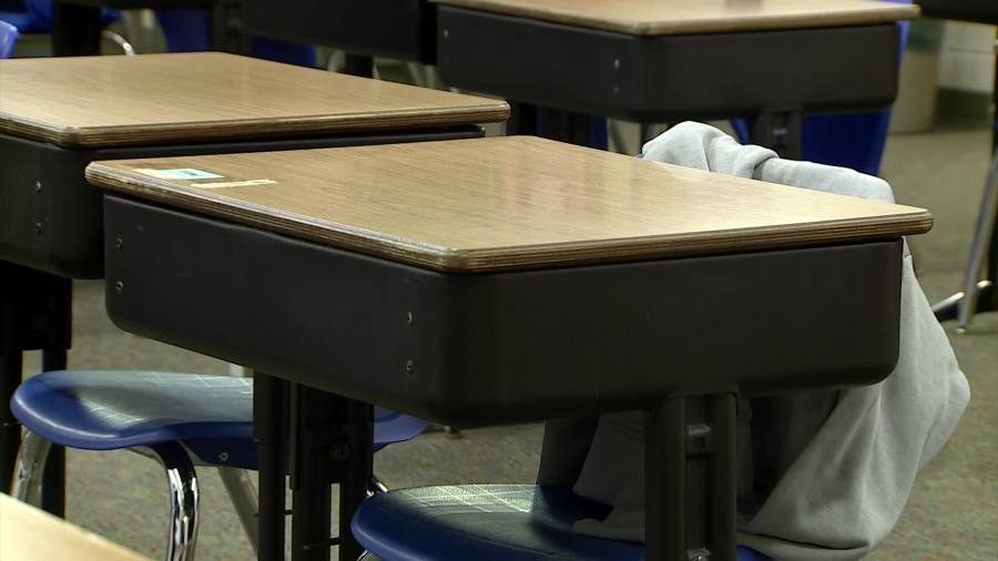 Teen suspended for threat that canceled school in Ludington