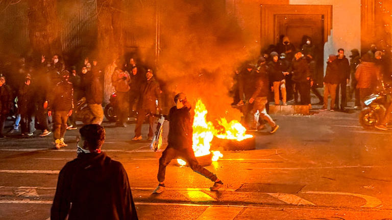 Iran's ethnic minorities could hold key to regime's fate as protests ...