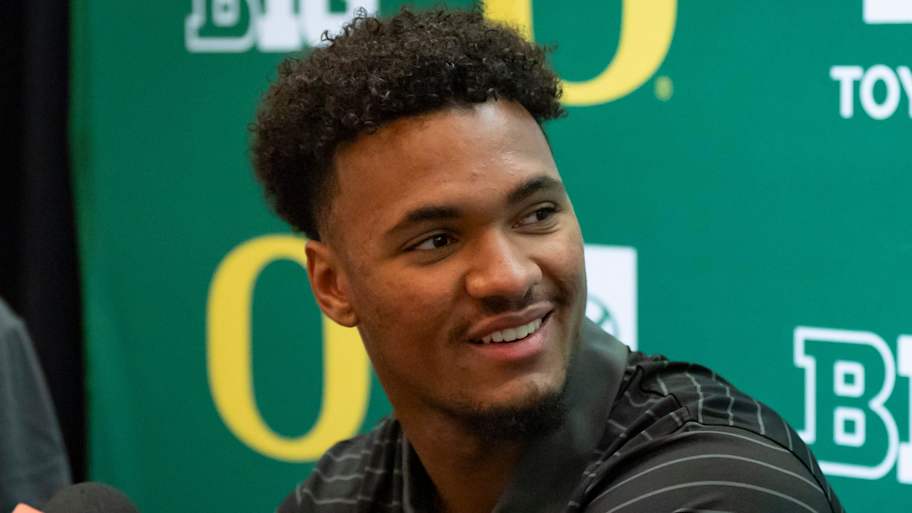 Kenyon Sadiq's chance to make Oregon history in NFL draft