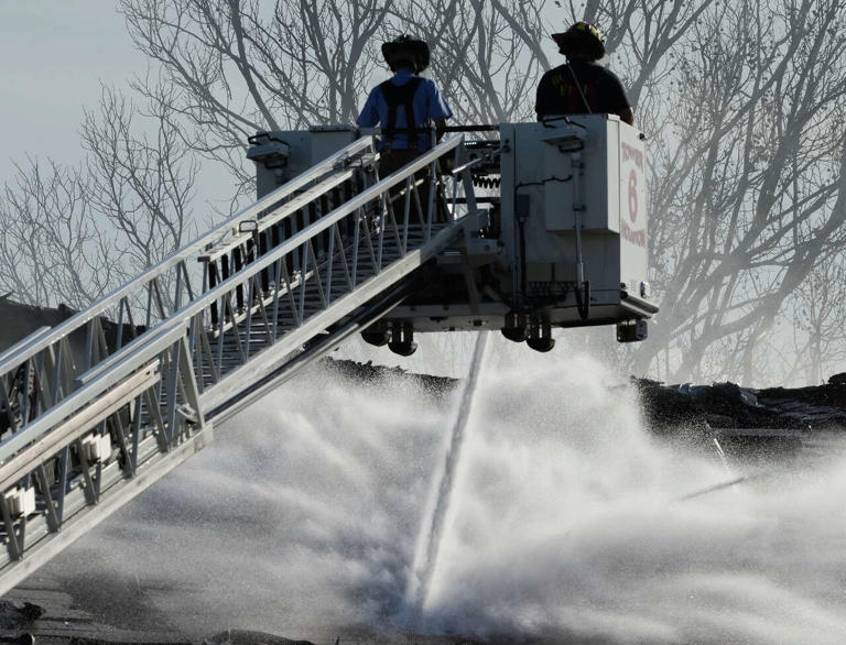 Houston man charged with arson in three-alarm fire at vacant TXDOT ...
