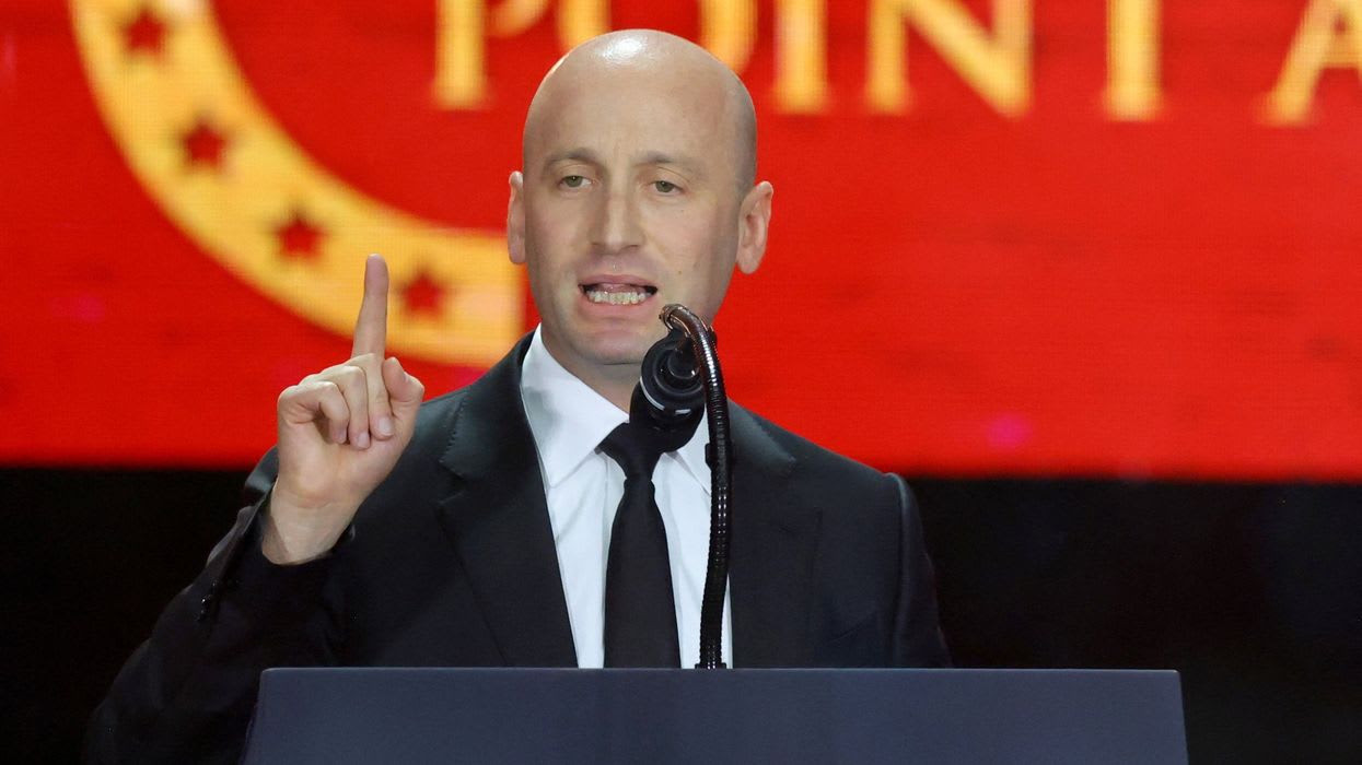 Stephen Miller draws fire for claiming ICE agents have broad federal ...