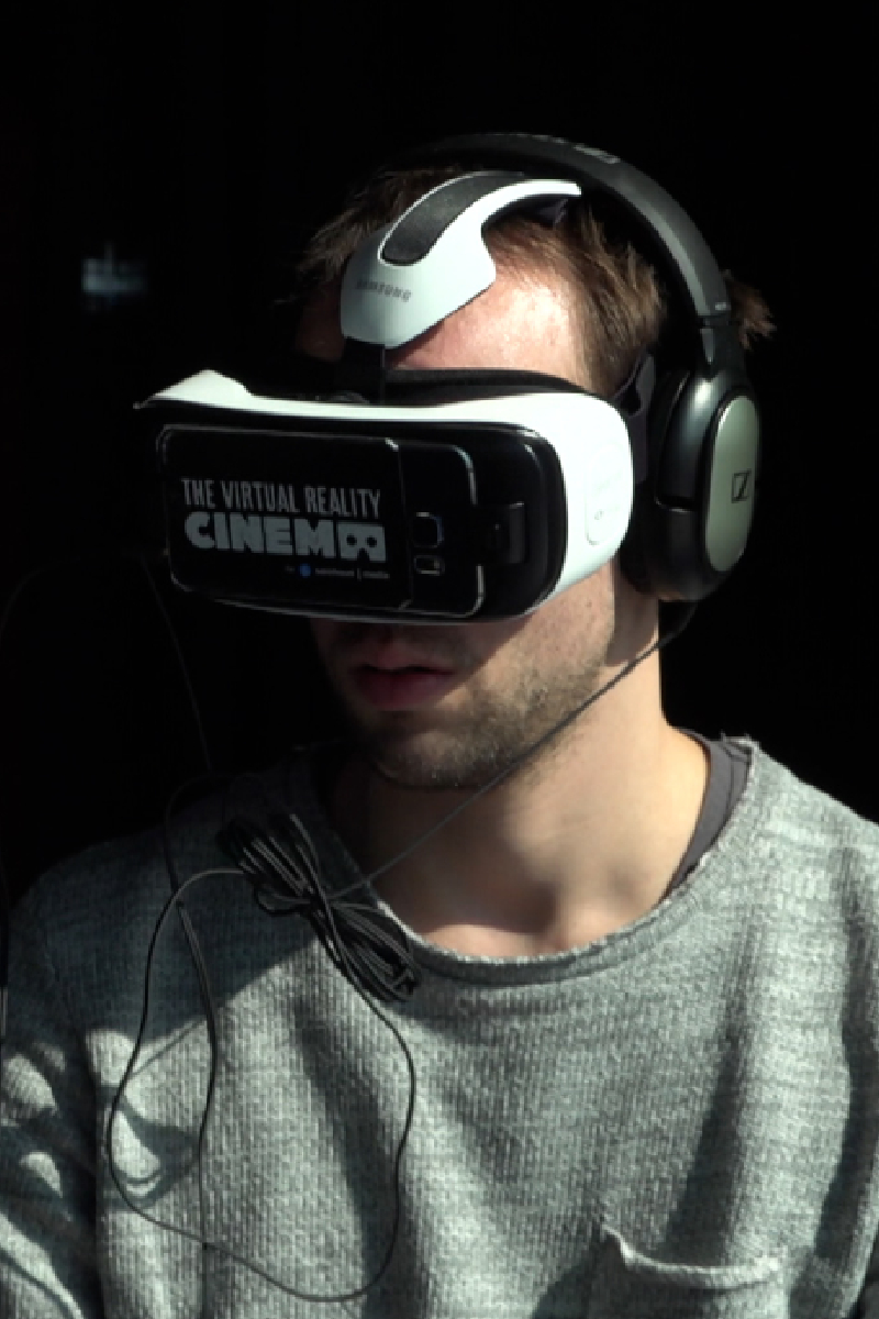 Inside 'Virtuosity': A ’90s action film ahead of its time