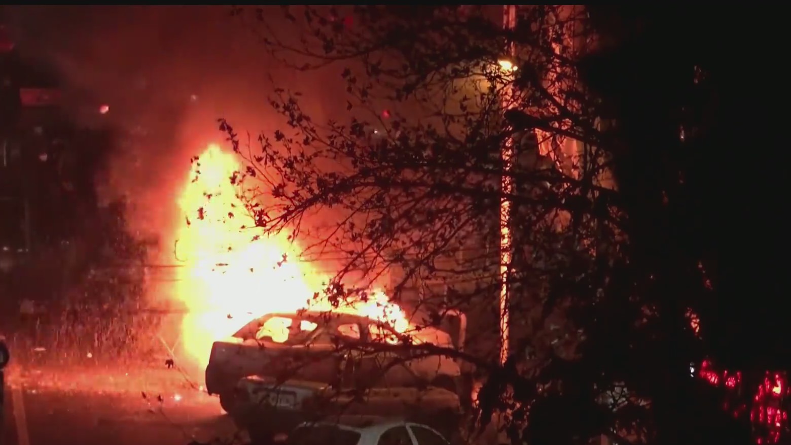 US.–Iran tensions rise as Trump warns of strong action