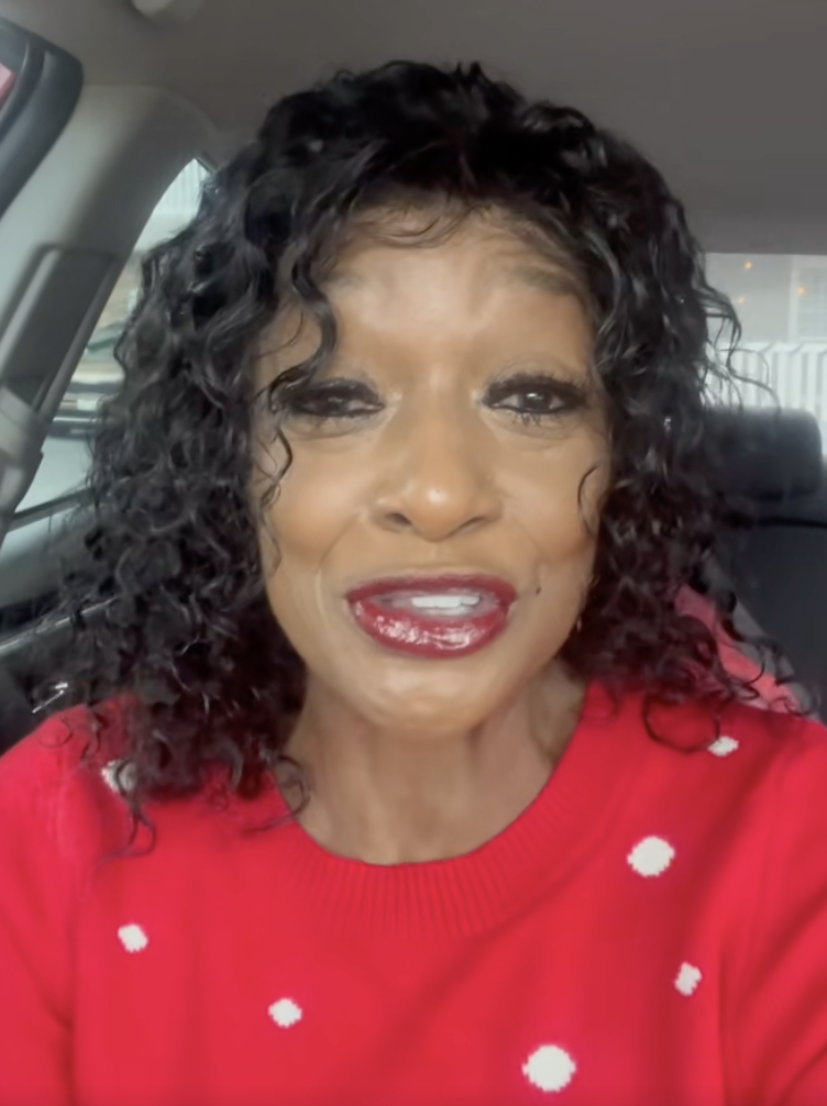 H-E-B grocery store employee was told to stop making TikTok videos ...