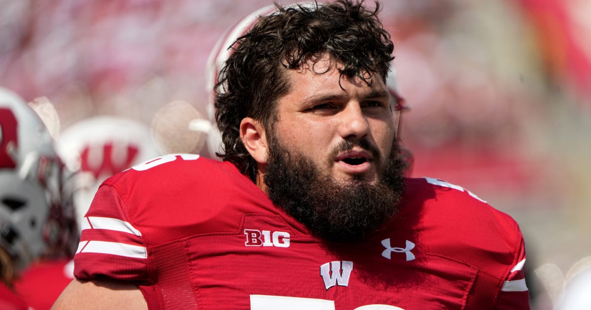 Former Wisconsin OL Joe Brunner signs with Indiana