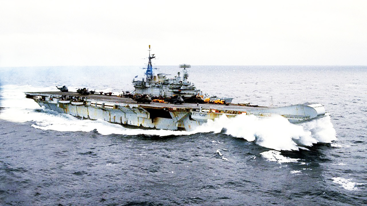 The carrier accused of sacrificing a cargo ship to survive