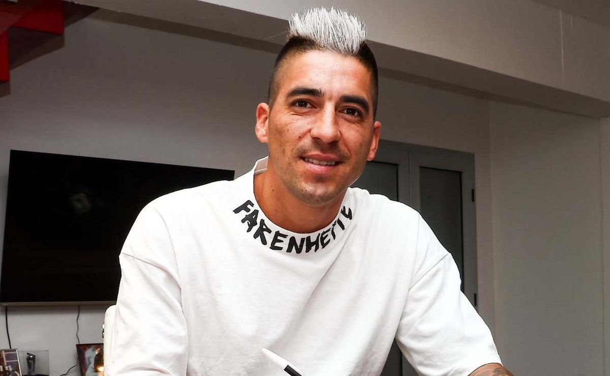 ¿Lo extrañará la U? El golazo de Leandro Fernández en su debut por ...