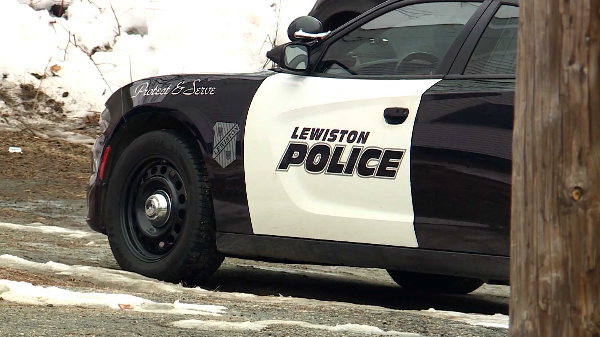 Body found near 7-Eleven in Lewiston, police say