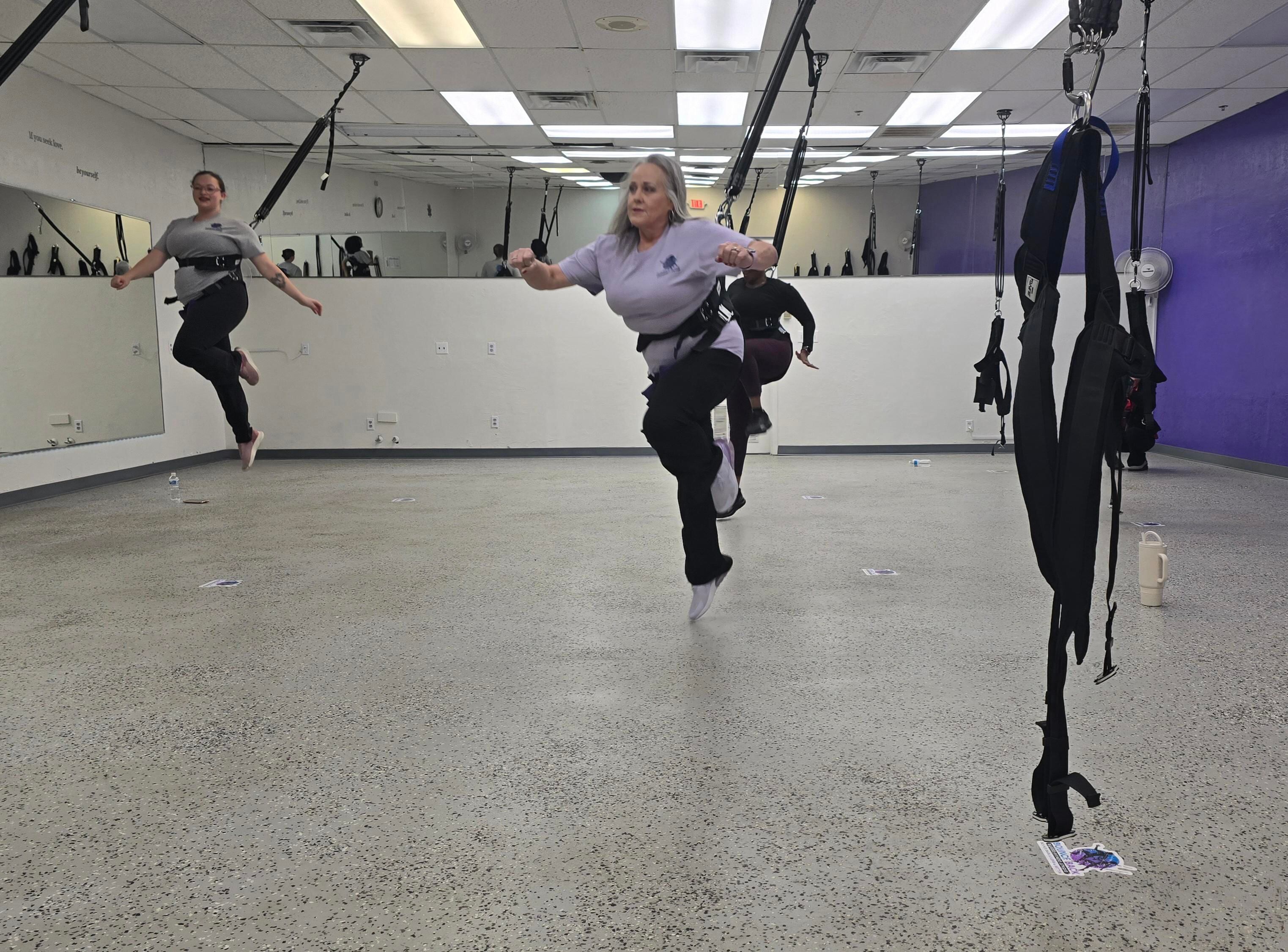 Bungee exercise offers low-impact workout in Duncan