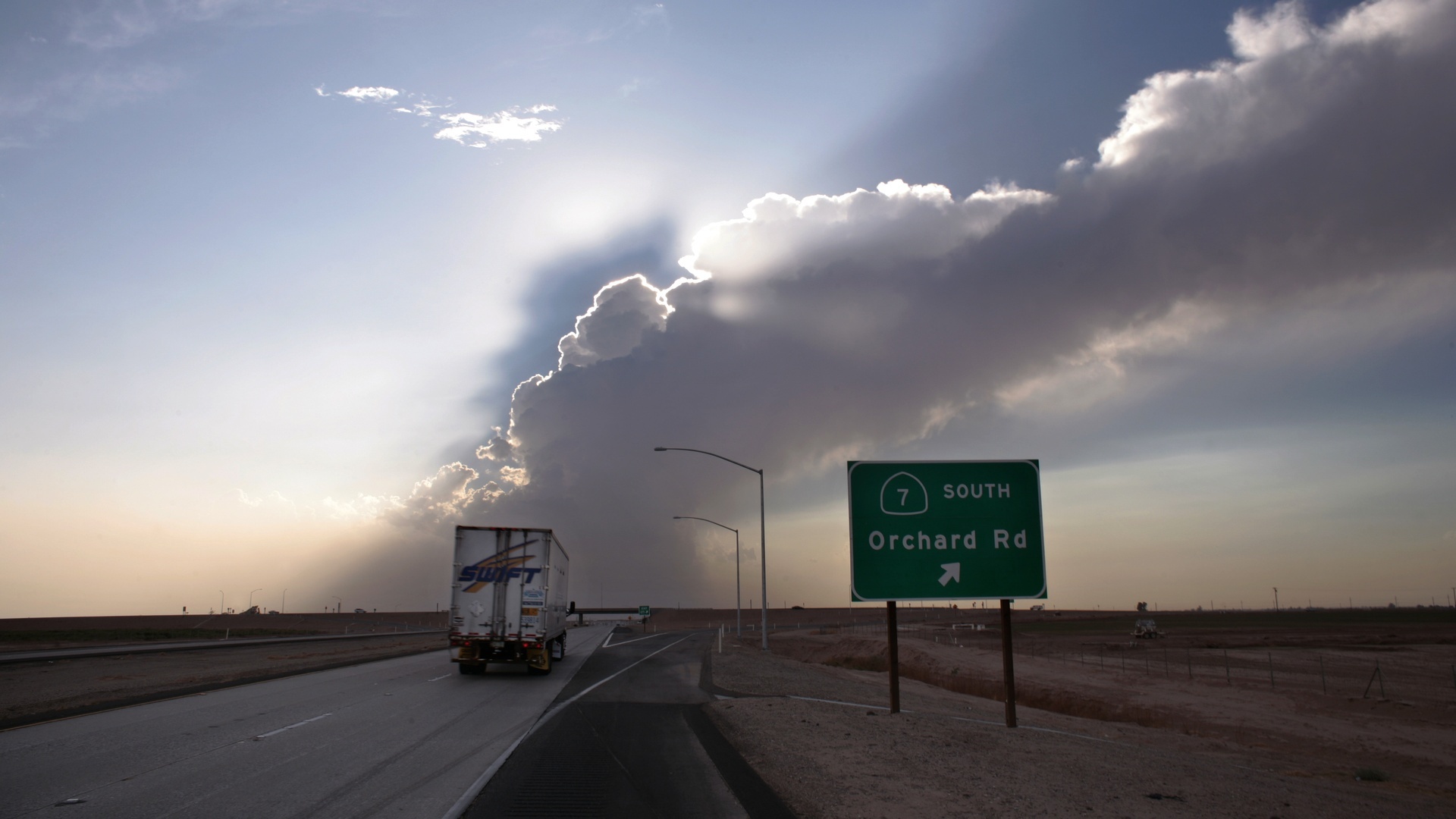A remote stretch of desert interstate could become 'America's autobahn'