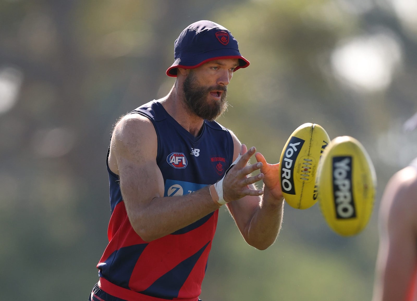 Melbourne skipper suffers setback