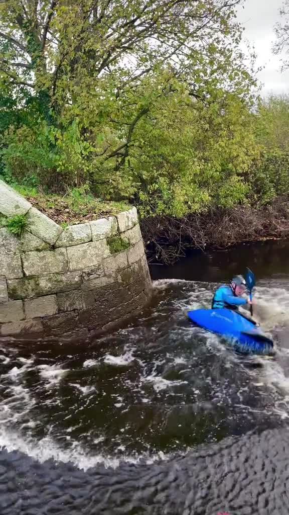 Kayak crash landing that still beats budget airline turbulence