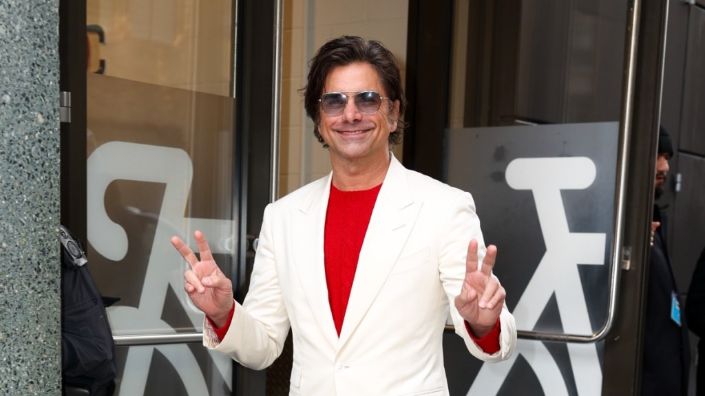 John Stamos got a new do, and all we can say is ‘Have mercy’