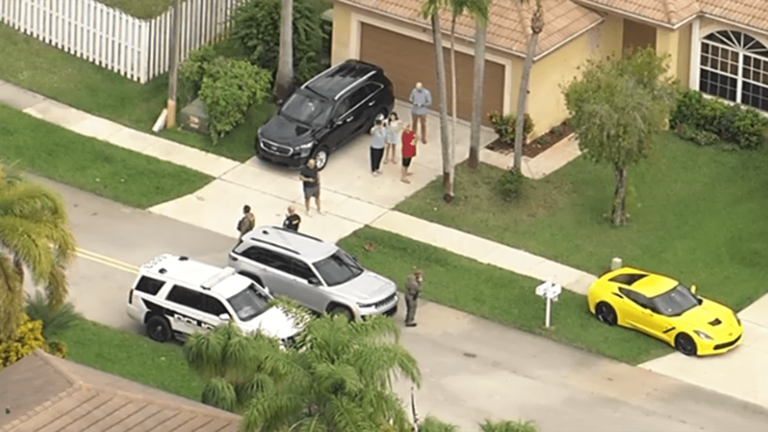 Driver in custody after dragging Broward Sheriff's deputy in Pembroke ...